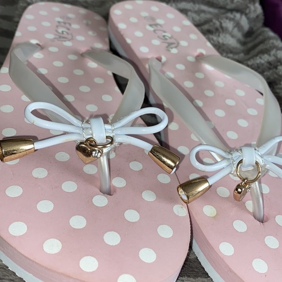 ESCA | Shoes | Nwot Esca Pink W White Polka Dot Flip Flops W Bow And ...
